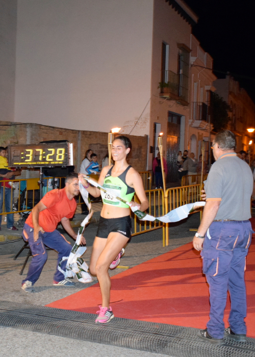 Samuel Lay volvió a ganar la Carrera Nocturna La Mistela y Mónica ...